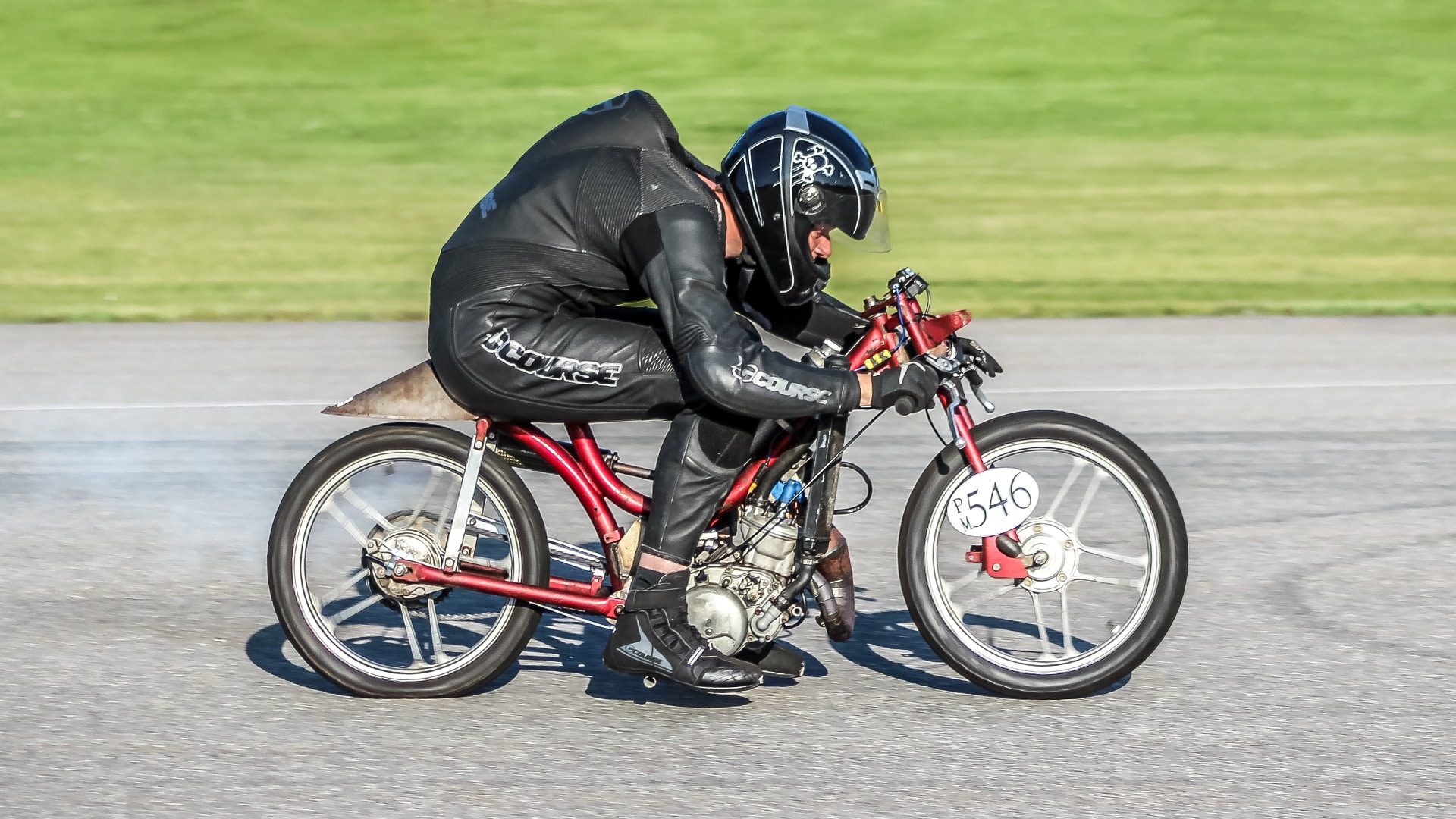 SWEDISH MOPED DRAGRACING 4-6 JULI - Tierp Arena